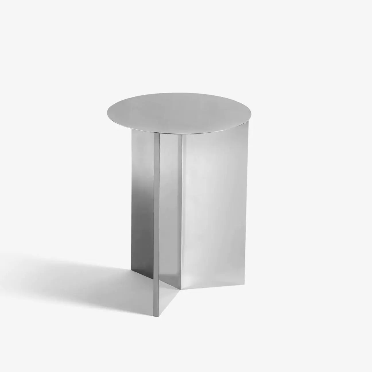 Discover HAY's Slit Table Round High | FURNISHD.